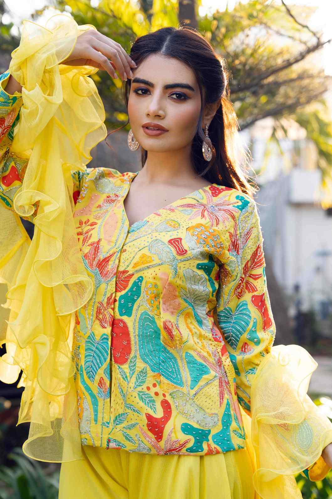 Traditional & Ethnic Dresses for Women & Kids in India | Taruni India