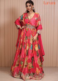 Traditional & Ethnic Dresses for Women & Kids in India | Taruni India