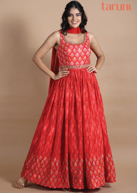 Traditional & Ethnic Dresses for Women & Kids in India | Taruni India